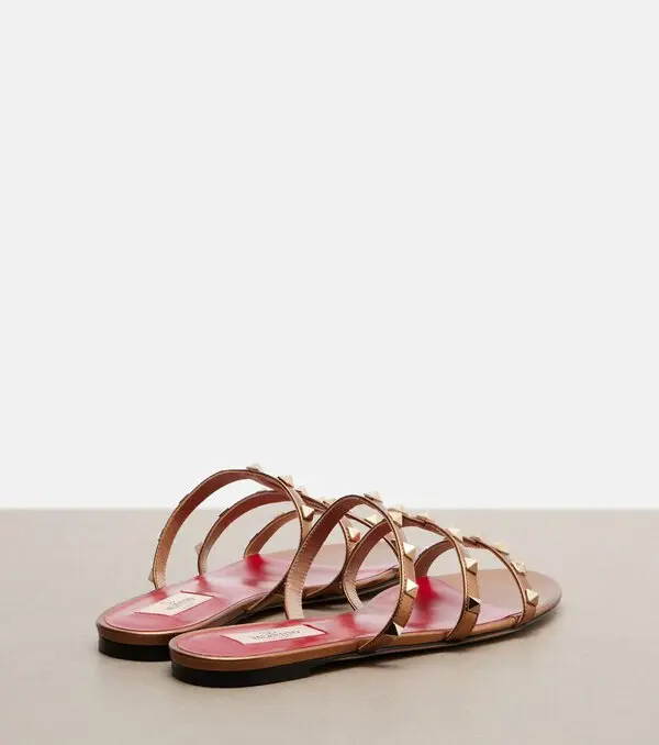 Valentino Garavani Rockstud Metallic Leather Sandals - Brown