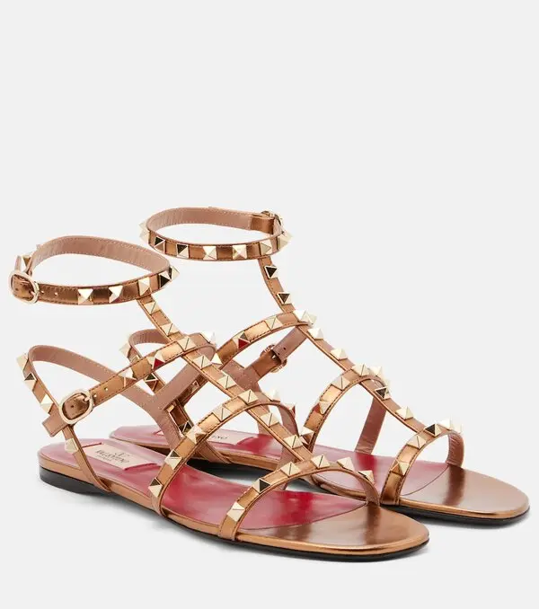 Valentino Garavani Rockstud Metallic Leather Sandals - Gold