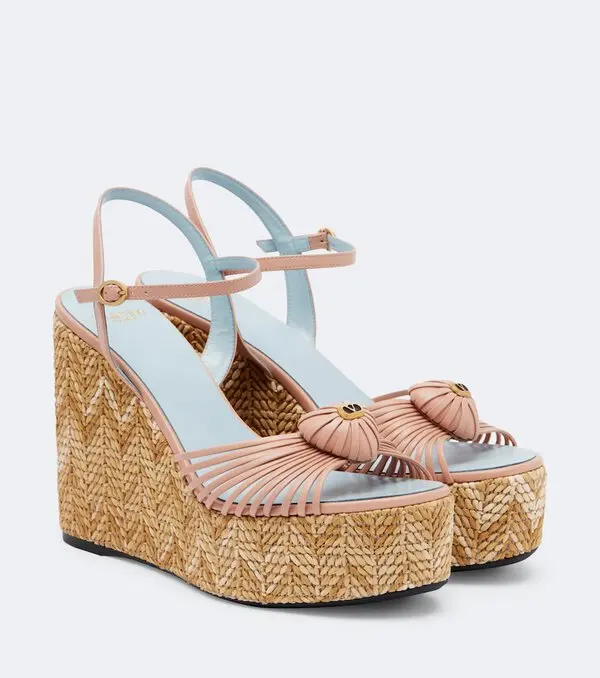 Valentino Garavani Royal Heart Leather Wedge Espadrilles - Pink