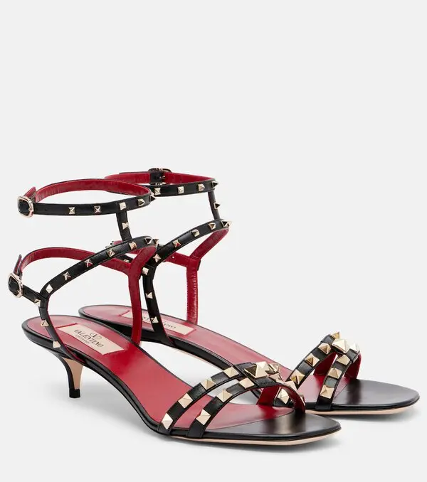 Valentino Garavani Rockstud Leather Slingback Sandals - Black
