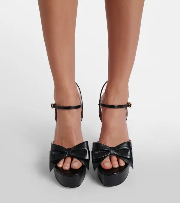 Valentino Garavani Leather Platform Sandals With Bow Detailing - Black