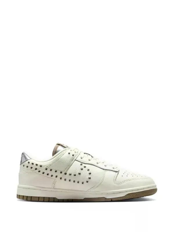 Nike Dunk Low Sneakers - Neutrals