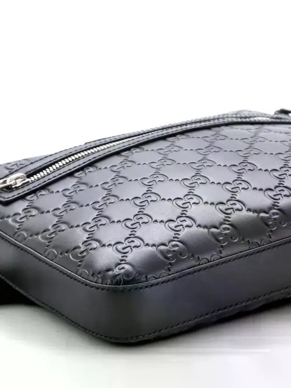 Gucci Signature Zip Messenger Bag