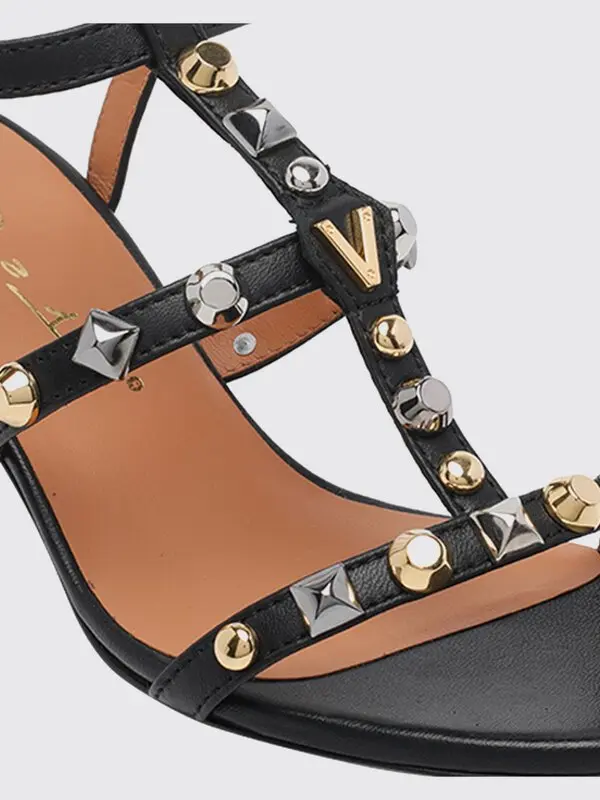 VIA ROMA 15 Studded Leather Mid-block Heel T-strap Sandals