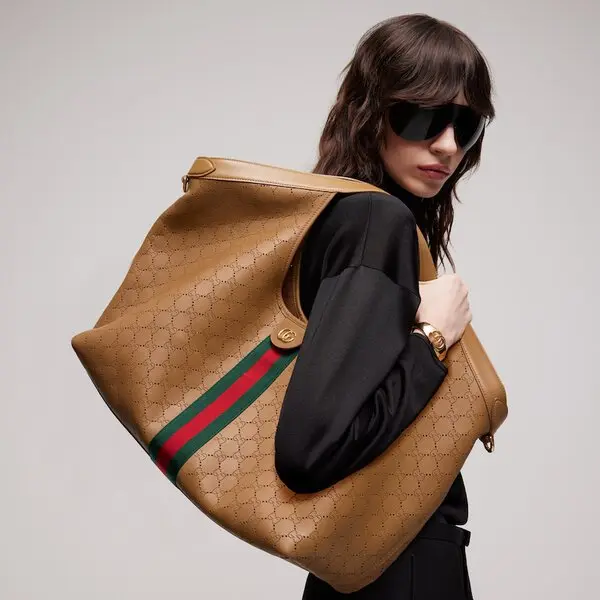 Gucci Giglio Large Tote Bag In Leather - Beige