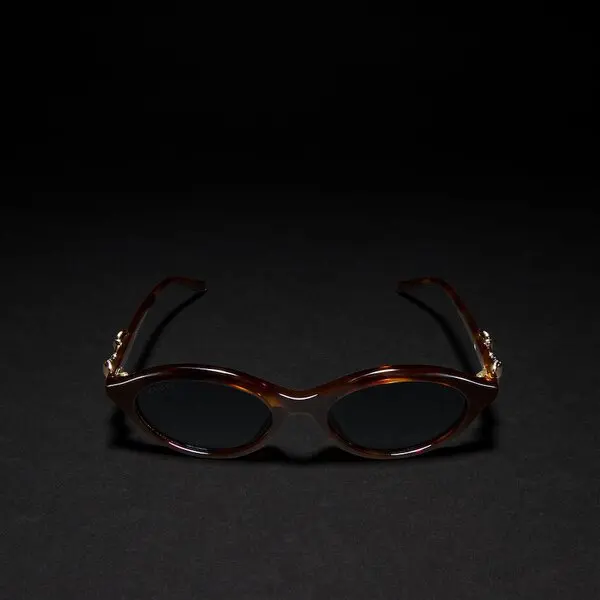 Gucci Oval Frame Sunglasses With Horsebit Detail - Beige