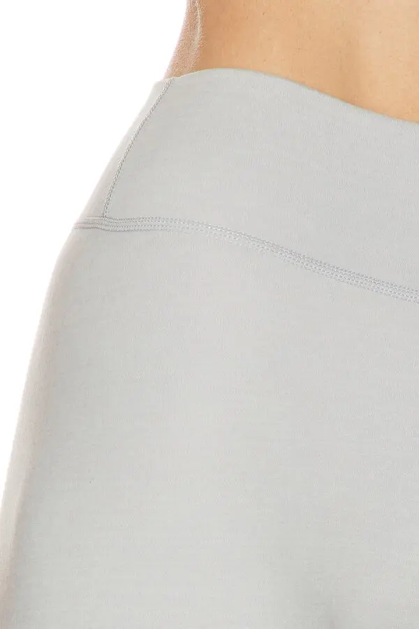 437 Essential Short - Heather Grey