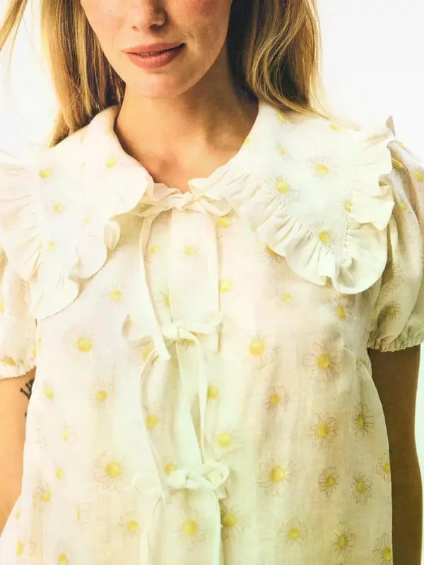 Sleeper Puff Sleeve Daisy Print Blouse