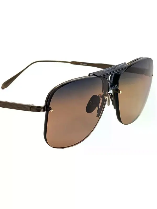 Linda Farrow Pilot Frame Sunglasses With Gradient Lenses
