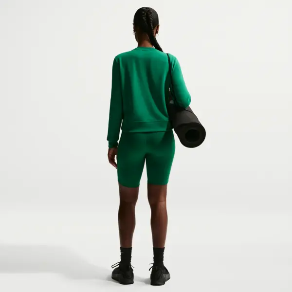 Nike High-waisted 8" Biker Shorts With Pockets