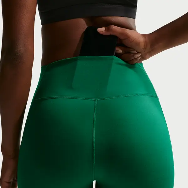 Nike High-waisted 8" Biker Shorts With Pockets
