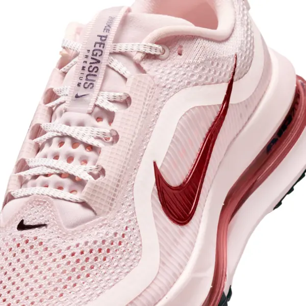 Nike Pegasus Premium Road Running Shoes