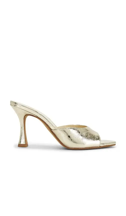 Dolce Vita Rosha Metallic Gold Sandals - Platinum