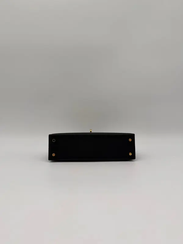 Hermès Kelly 20cm Epsom Leather Gold Hardware