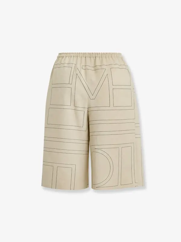 TOTEME Organic Silk Bermuda Shorts With Monogram Embroidery - Cream