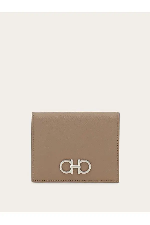 FERRAGAMO Gancini Compact Wallet - Red