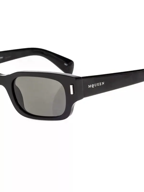 Alexander McQueen T-bar Rivet Panthos Sunglasses - Black