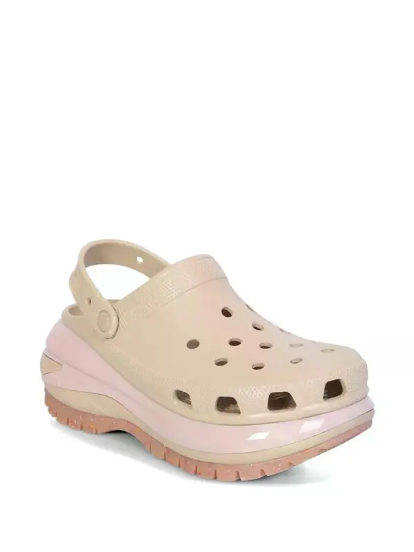 CROCS Classic Mega Crush Sandals