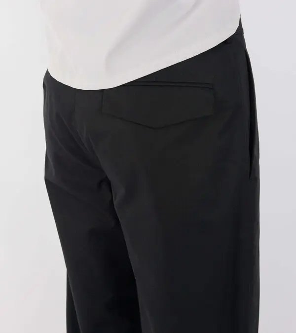 RIER Casual Pants With Belt Loops - Black