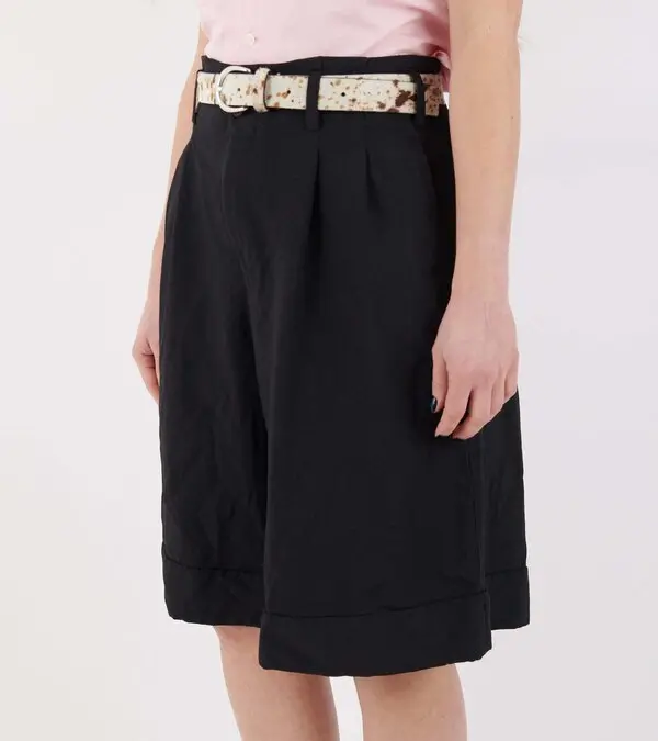 Comme Des Garçons Wide-leg Pleated Shorts