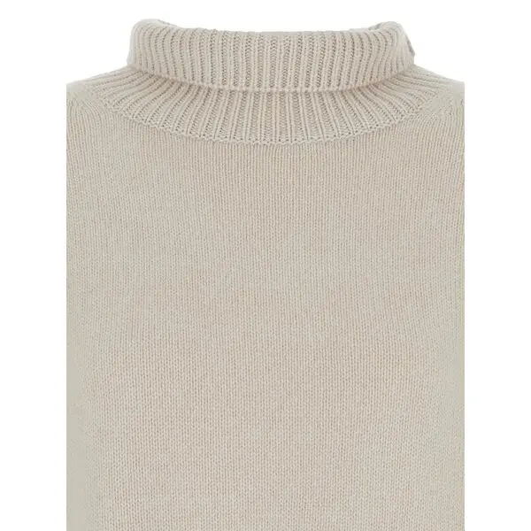 Soft Goat Ribbed Knitwear With Long Sleeves