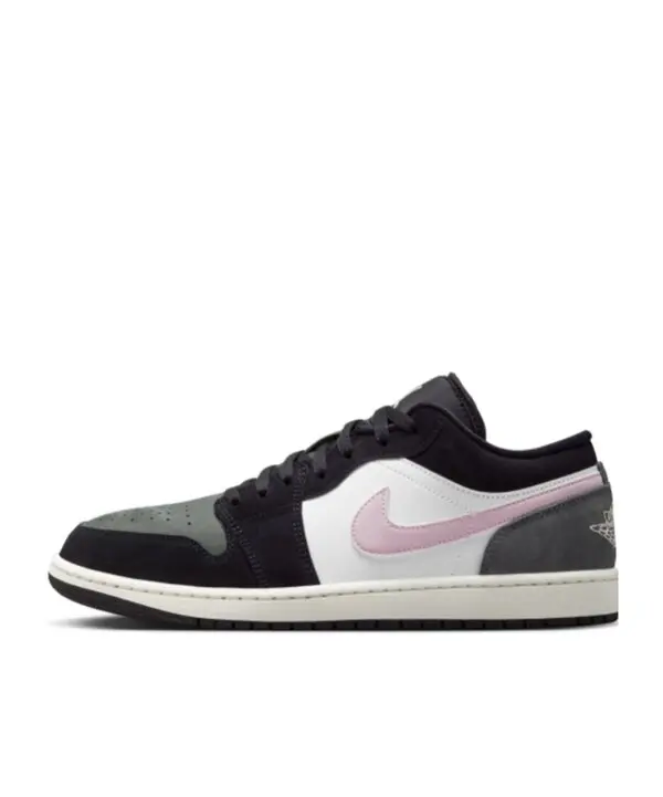 Nike Jordan 1 Low Se Sneakers