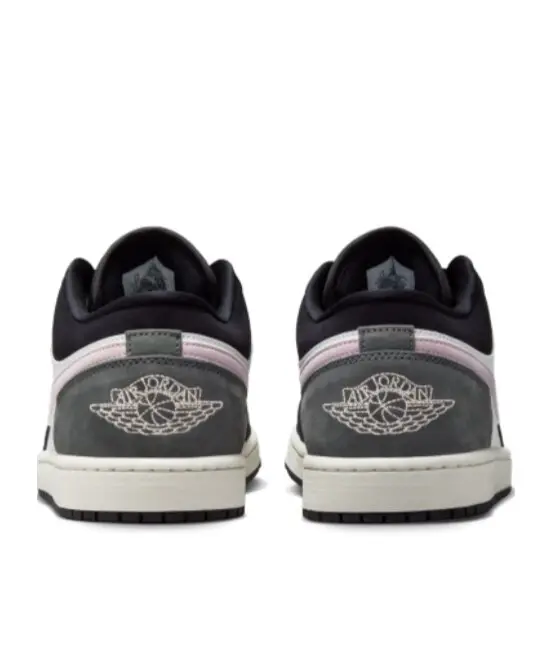 Nike Jordan 1 Low Se Sneakers