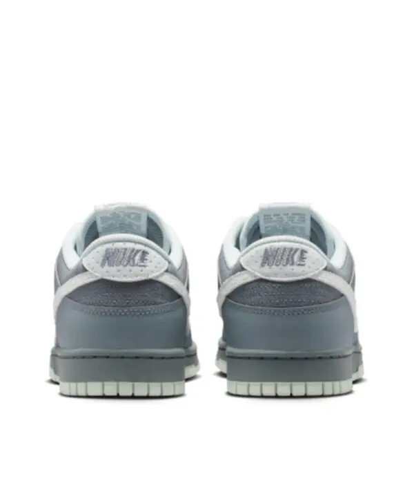 Nike Dunk Low Retro Sneakers - Gray