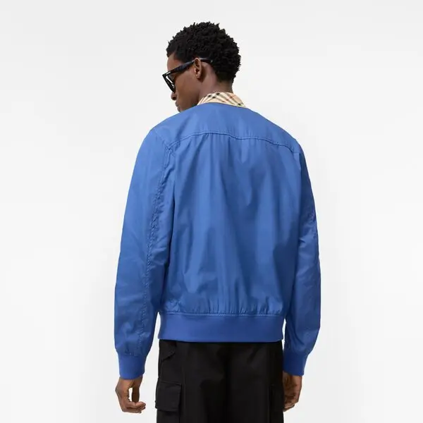 Burberry Gabardine Glenfields Harrington Jacket With House Check Collar - Maritime Blue