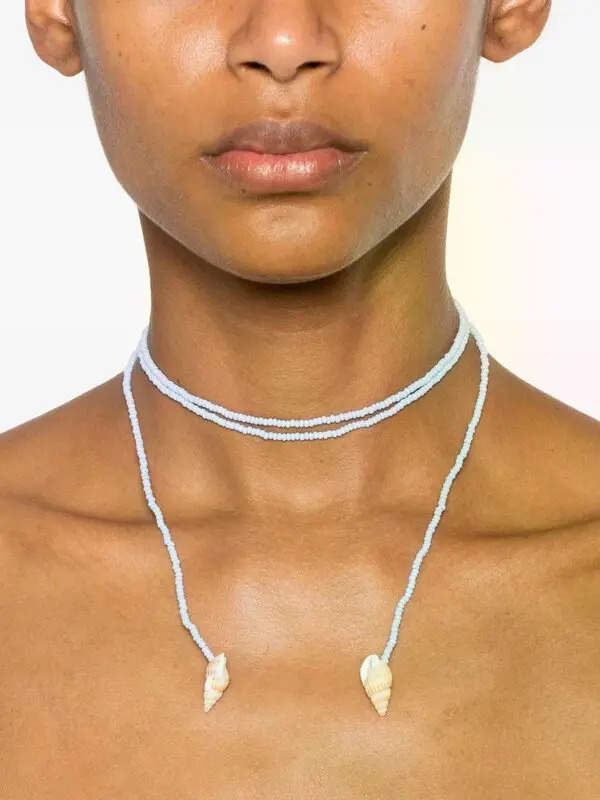 COLLANINE COLORATE Beaded Shell Pendant Necklace