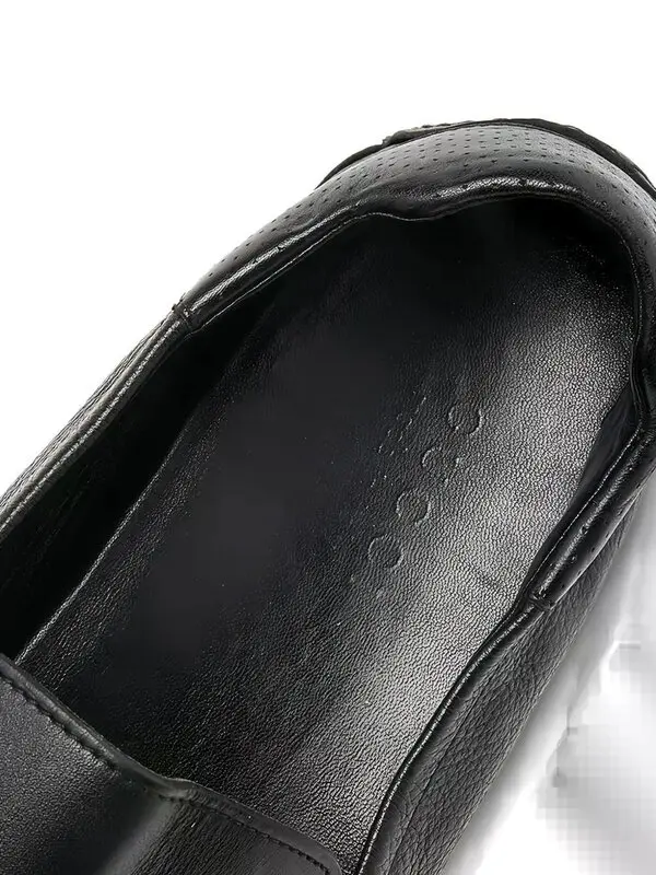 Gucci Leather Horsebit Detail Loafers