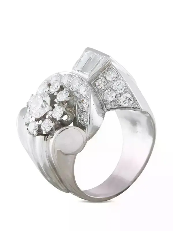LB EXCLUSIVE 1.65 Carat Diamond Ring In 18k White Gold - Silver