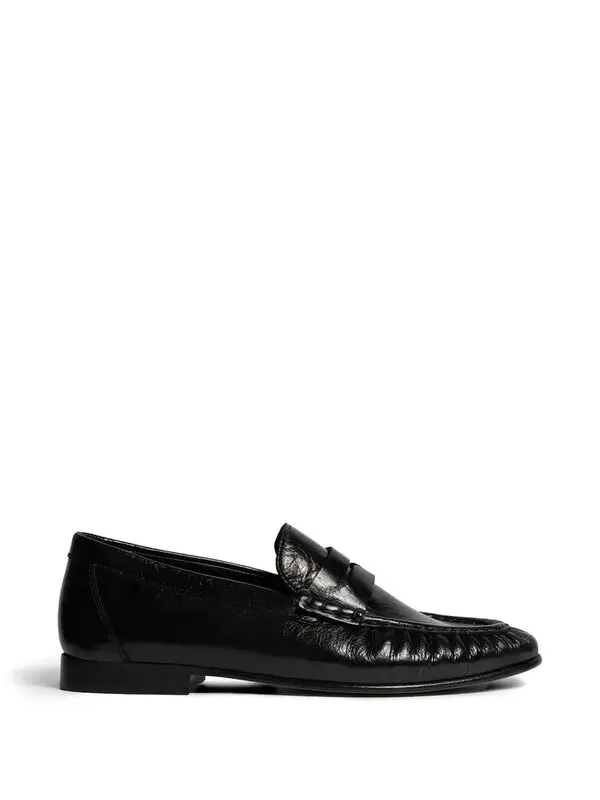 POSA Wrinkled-textured Loafers