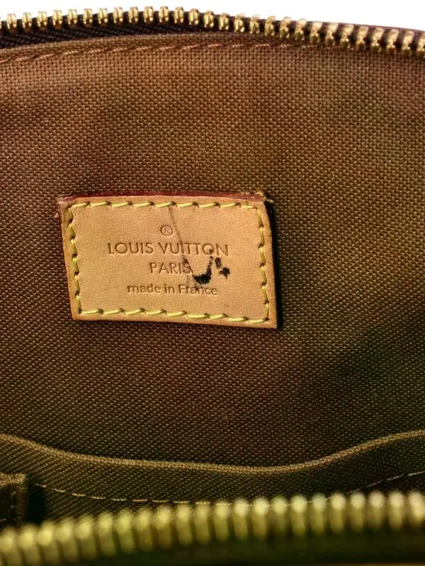 LOUIS VUITTON Monogram Canvas Gm Satchel - Brown