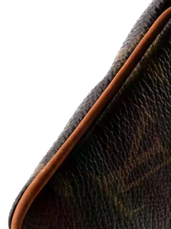 LOUIS VUITTON Milla Pochette Monogram Canvas Mm Clutch Bag