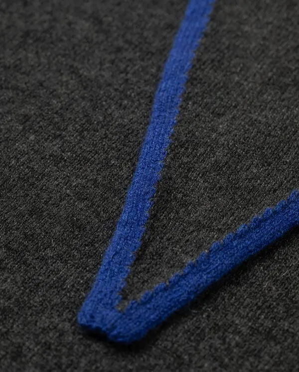 Johnstons Of Elgin Ethel Charcoal & Blue Cashmere Diamond Scarf - Grey