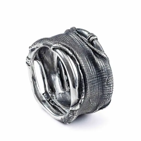 GERMAN KABIRSKI Tharn Ring With Layered And Wrapped Texture - Silver