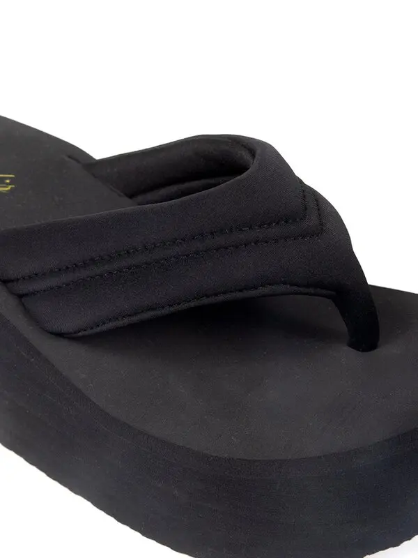 Frederick's Of Hollywood Alita Chunky Platform Wedge Thong Sandal
