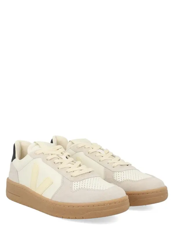 VEJA V-82 Sneakers - Grey