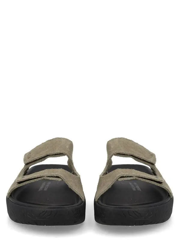 VEJA Etna Sandals