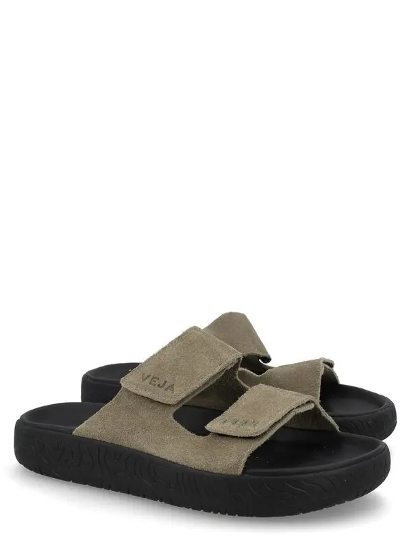 VEJA Etna Sandals