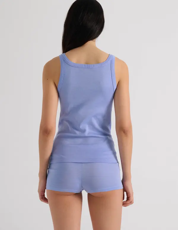 Araks Uki Tank