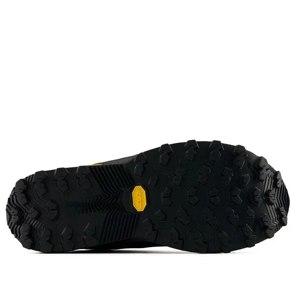NEW BALANCE Fuelcell Rebel Trail Running Shoes - Black