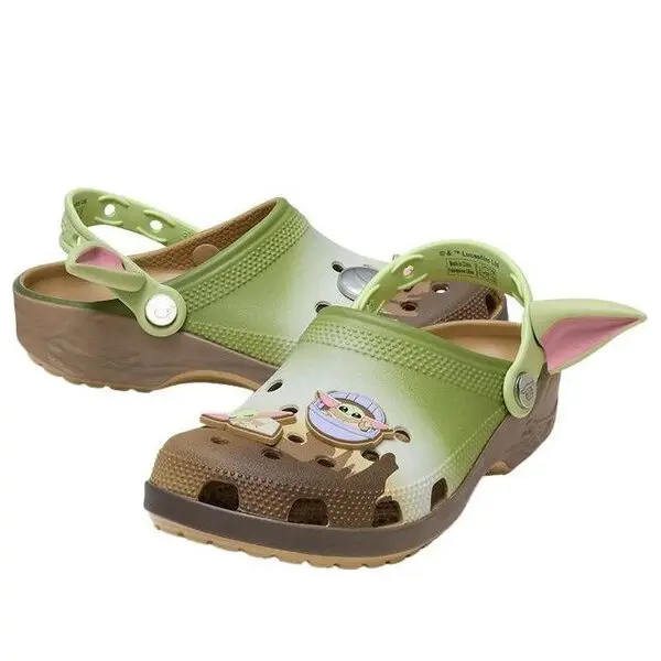 CROCS X Star Wars Grogu Clogs - Green