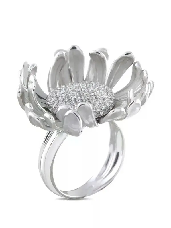 ANNAMARIA 18k White Gold Diamond Flower Ring