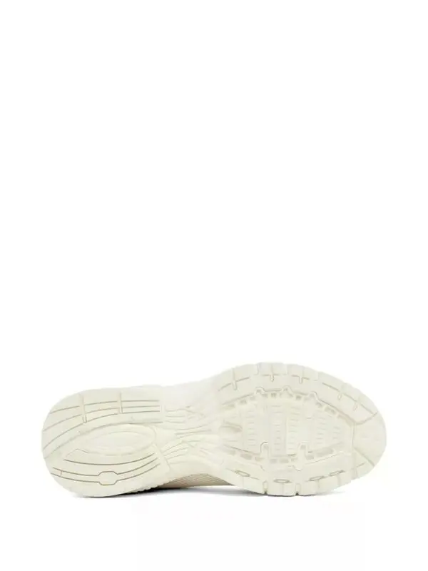 Armani Exchange Panelled Logo-patch Sneakers