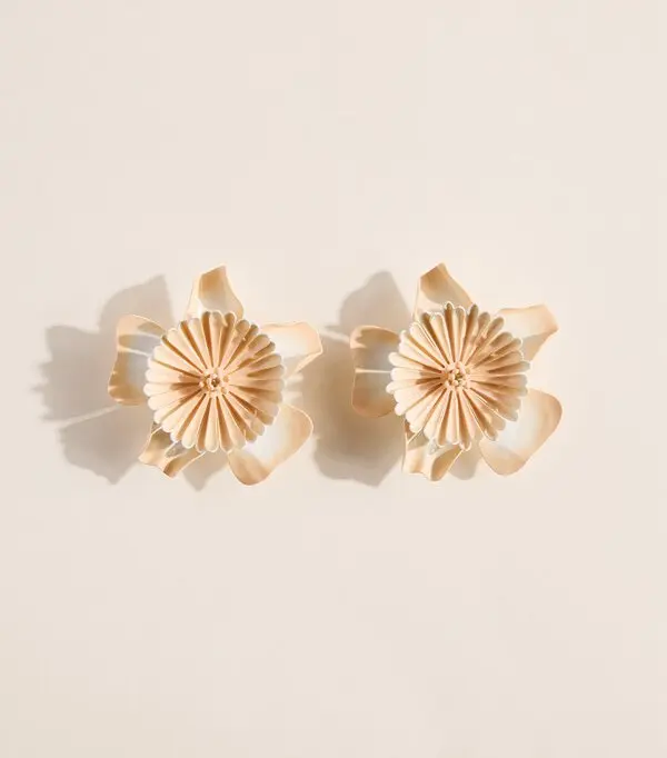 Chloé Bloom Clip-on Earrings - Pink