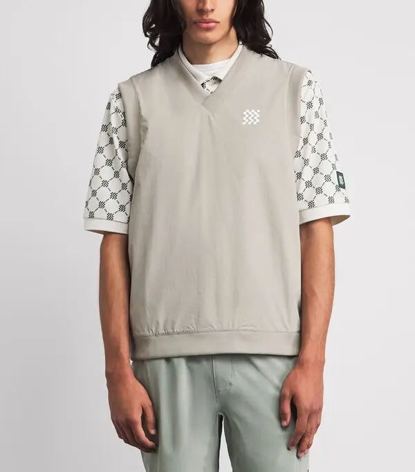 MANORS Reversible V-neck Vest