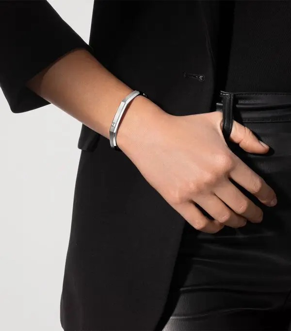 Messika Moderniste Medium White Gold And Diamond Bangle - Silver