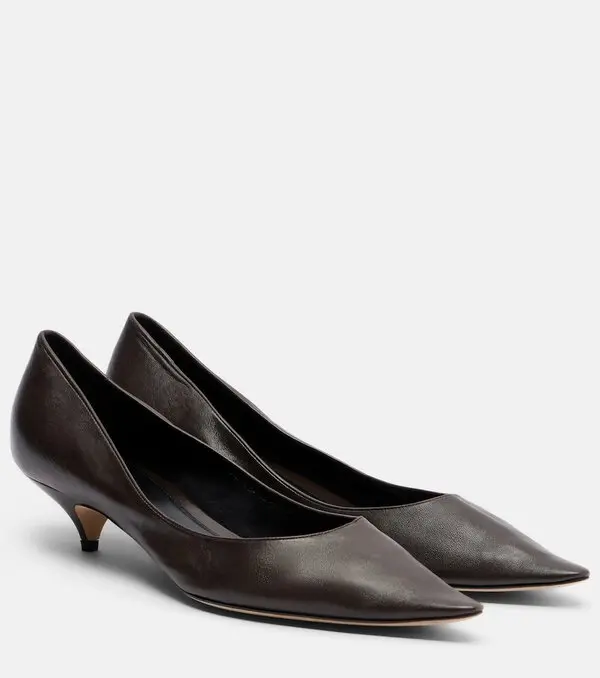 THE ROW Liisa Leather Pumps - Brown